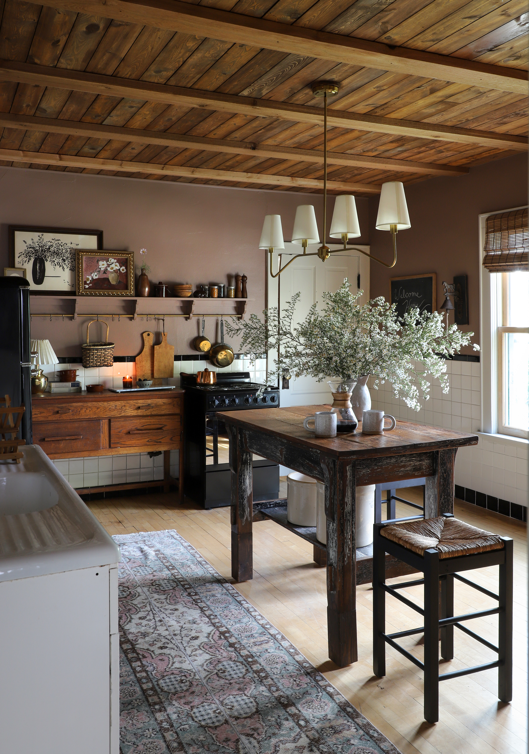 Makeover By Monday | English-Inspired Kitchen Makeover - I SPY DIY