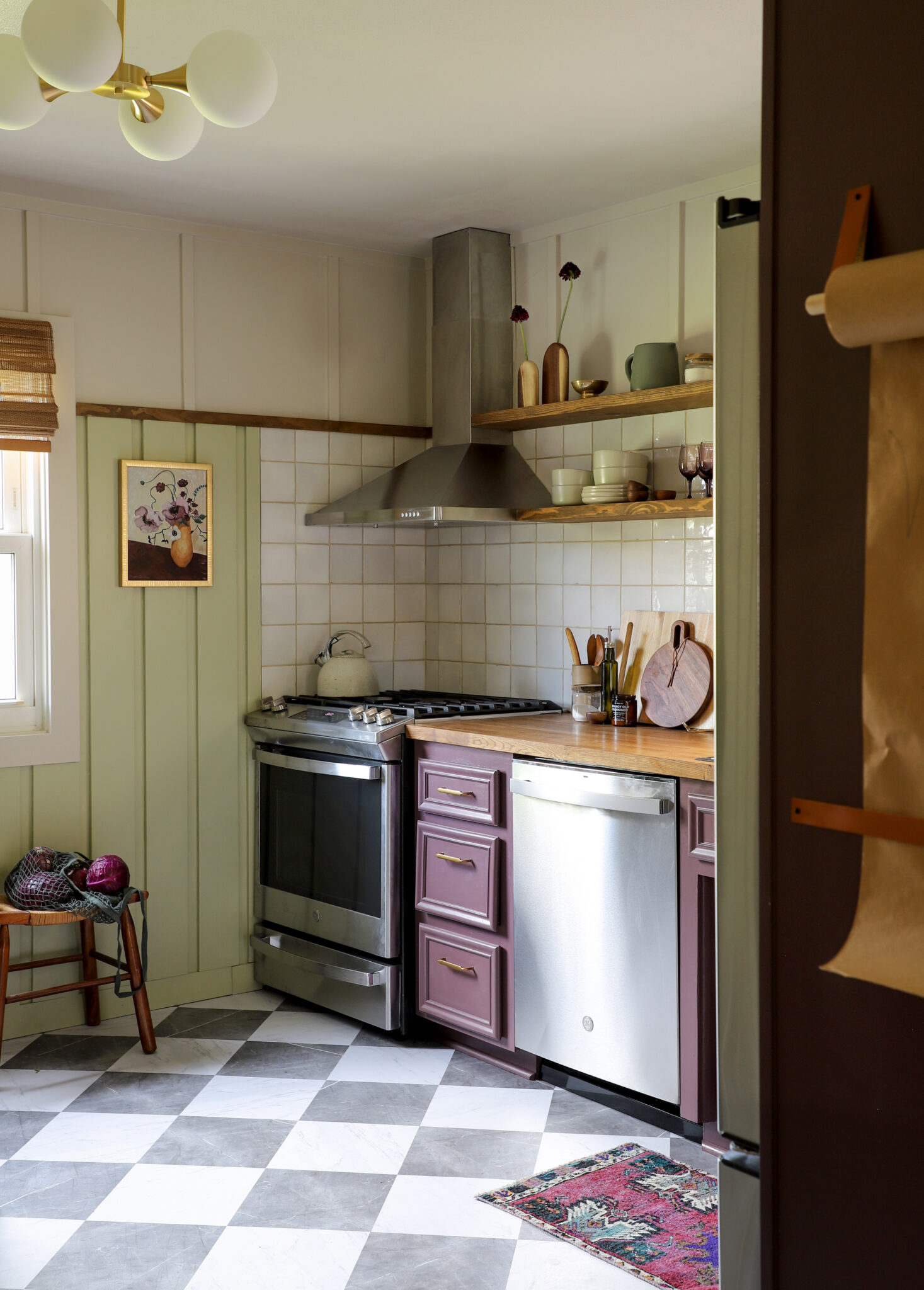 Makeover By Monday | 3-Day Diner Vibes Kitchen Renovation - I SPY DIY