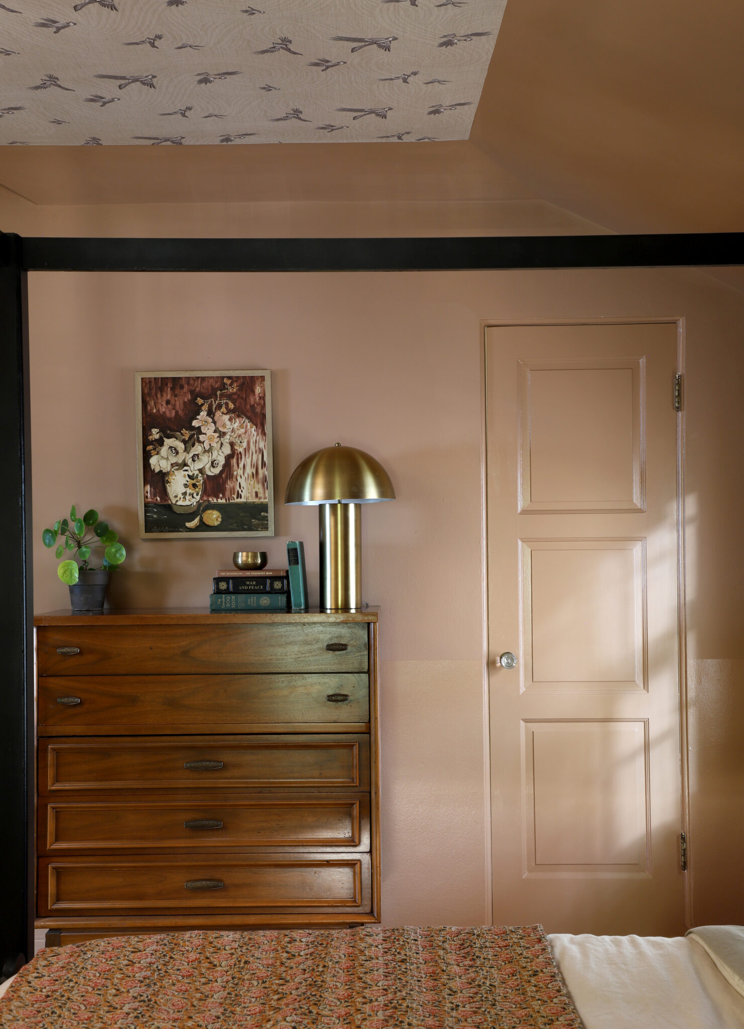 Makeover By Monday | Bedroom Oasis with DIY Scallop Bed - I SPY DIY