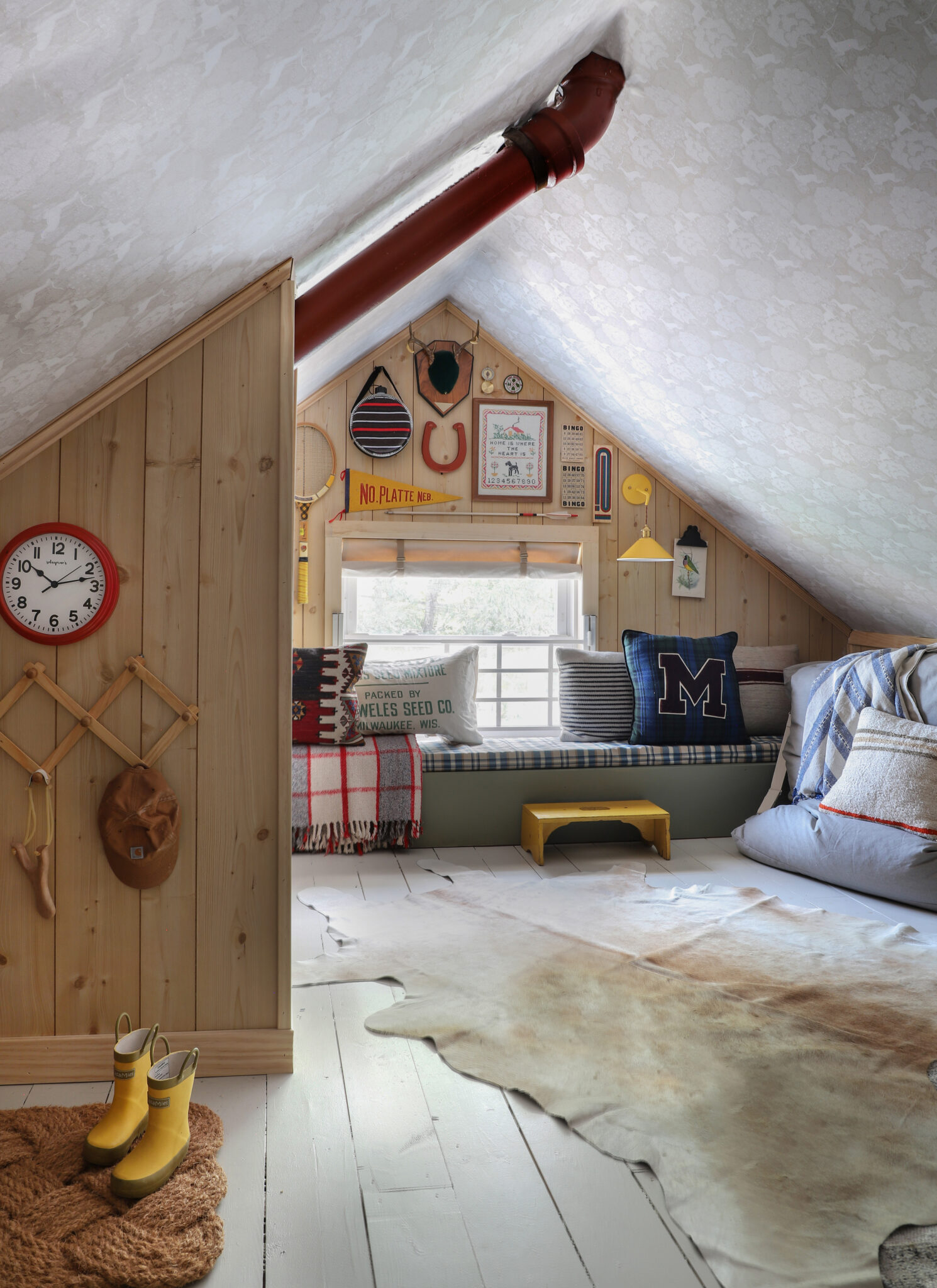 20 times I've designed a room with Wallpaper! - I SPY DIY